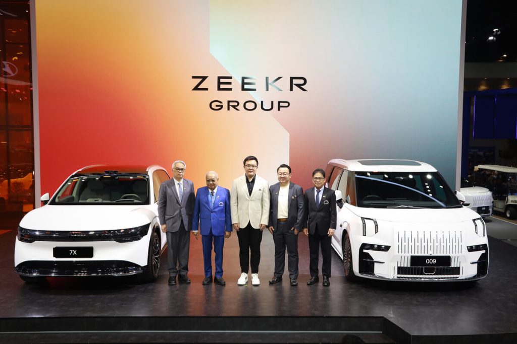 ZEEKR Opens Pre-Orders for ZEEKR 7X and ZEEKR 009 Single-Motor 7-Seater ...